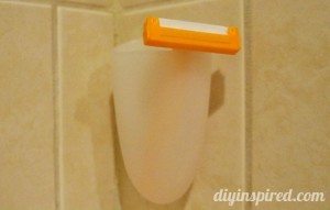 Organizing Your Bathroom with Command Brand - DIY Inspired