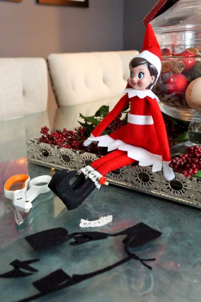 Elf on a Shelf Printable Lemonade Stand - DIY Inspired
