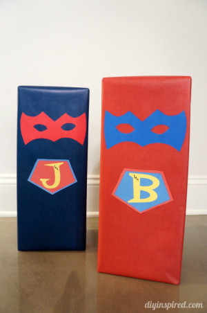 Superhero Invitations and Gift Wrapping DIY - DIY Inspired