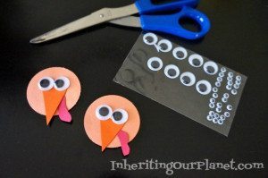 Hand Turkey Candy Dishes - DIY Inspired