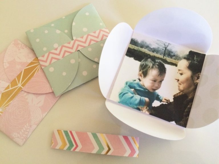 DIY Envelope Photo Card - DIY Inspired