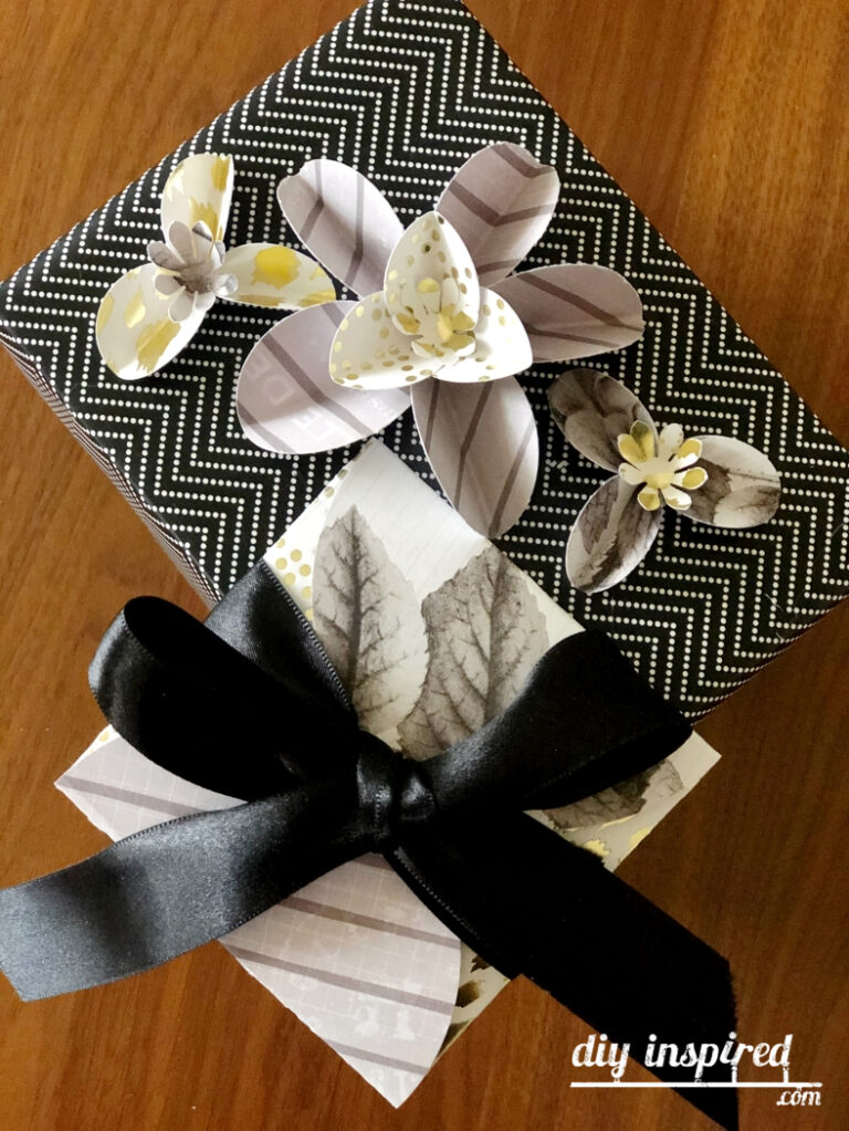 How to Make an Envelope Out of Circles - DIY Inspired