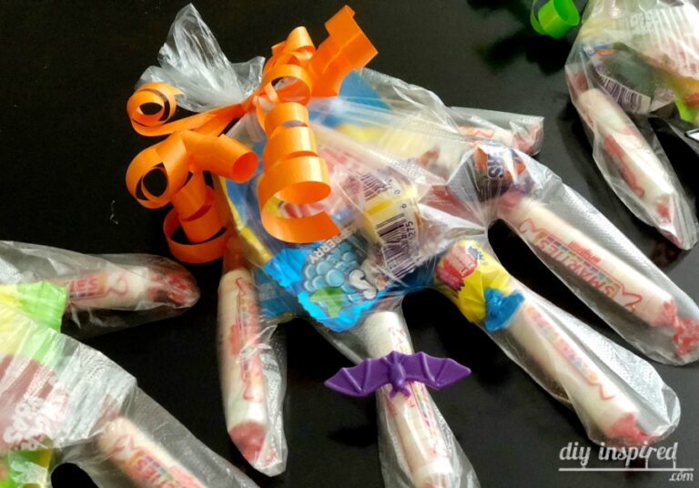 Halloween Crafts to do with the Kids - DIY Inspired