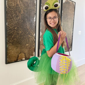 Pascal Disney Bound DIY - DIY Inspired