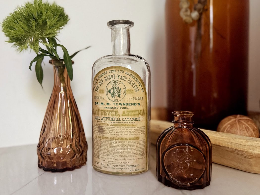 A Guide to Collecting Antique Bottles - DIY Inspired